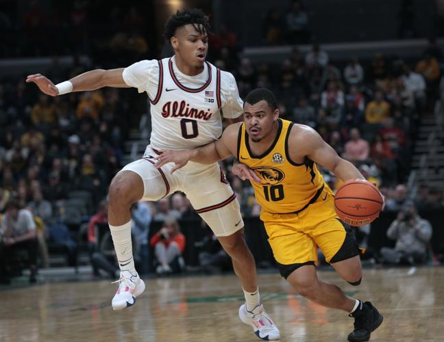Mizzou basketball's prolific offense faces Arkansas' elite defense in ...