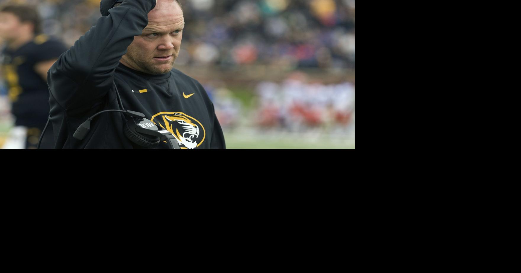 Odom names defensive coordinator, is steamed about O-line coach's exit