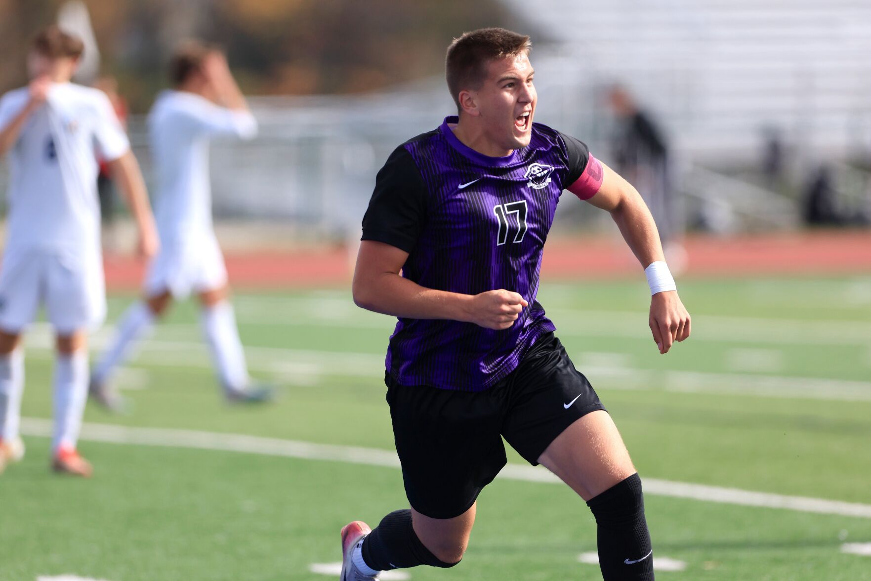 Fort Zumwalt West tops St. Dominic for first boys soccer district title ...