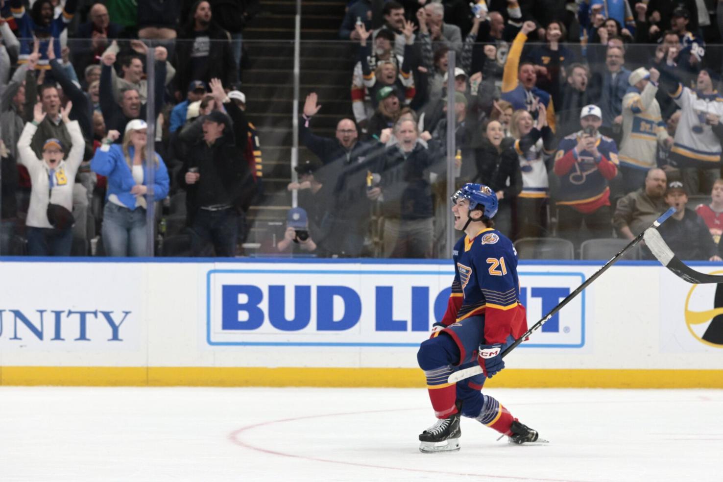 Photos: Blues' Snuggerud scores game-winner with 7.6 seconds left to ...