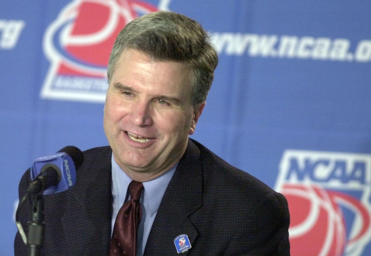 Bruce Weber: 3 facts on the Big Ten Network broadcaster, former ...