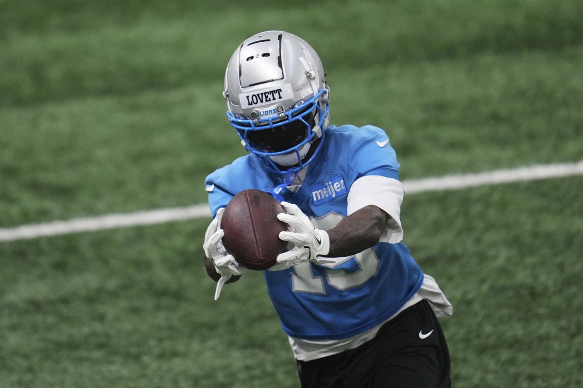 East St. Louis' Dominic Lovett could grow into 'quarterback-friendly ...