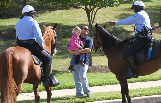 Mounted patrol returns to Forest Park home