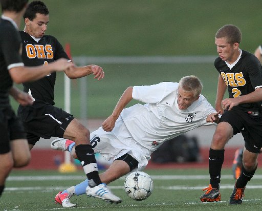 Top-ranked St. Dominic outlasts Oakville in PKs