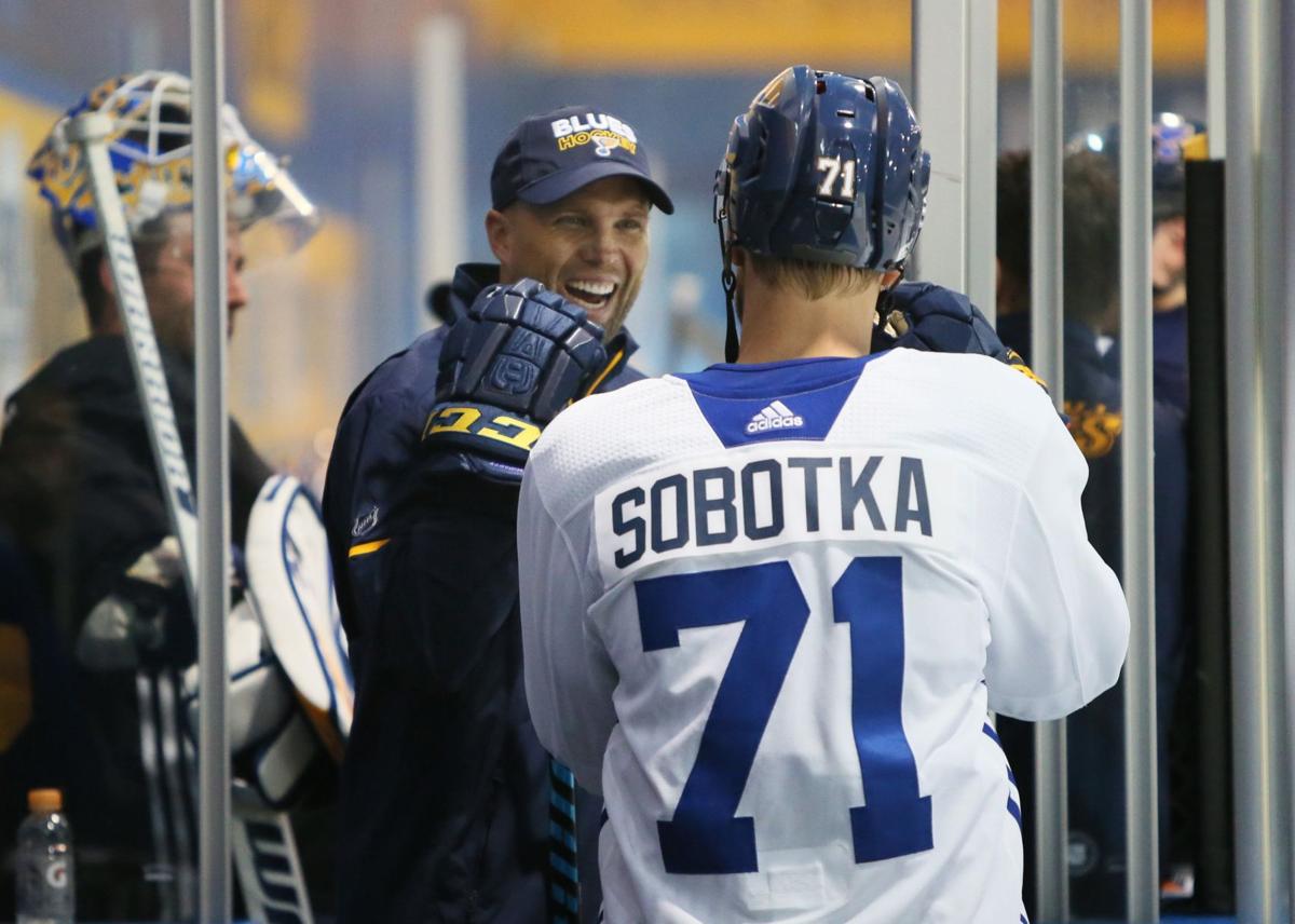 YEO'S BLUES VS. HITCH'S BLUES