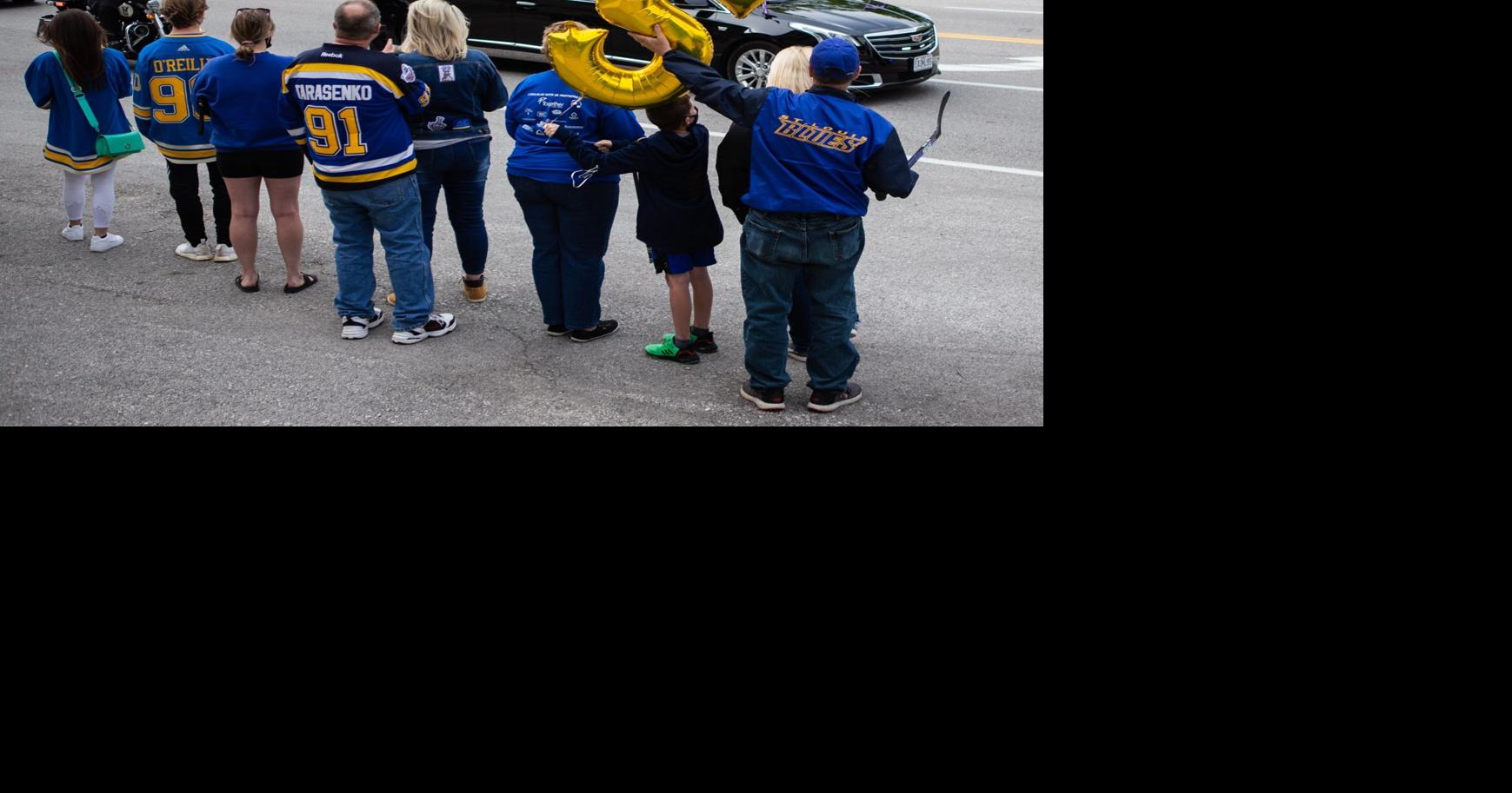 Family, friends gather to say goodbye to Blues legend Plager