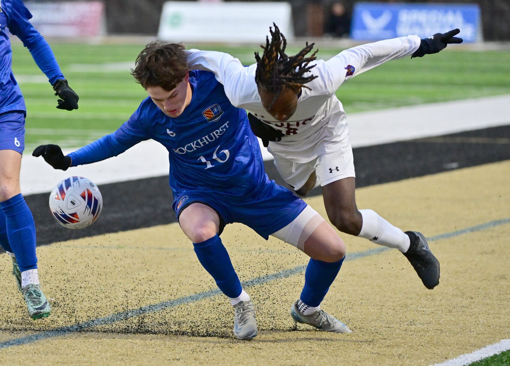De Smet dethrones 3-time defending boys soccer state champ Rockhurst to ...