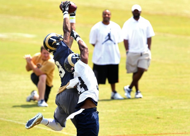 Receiver Pettis stands out at Rams' workouts