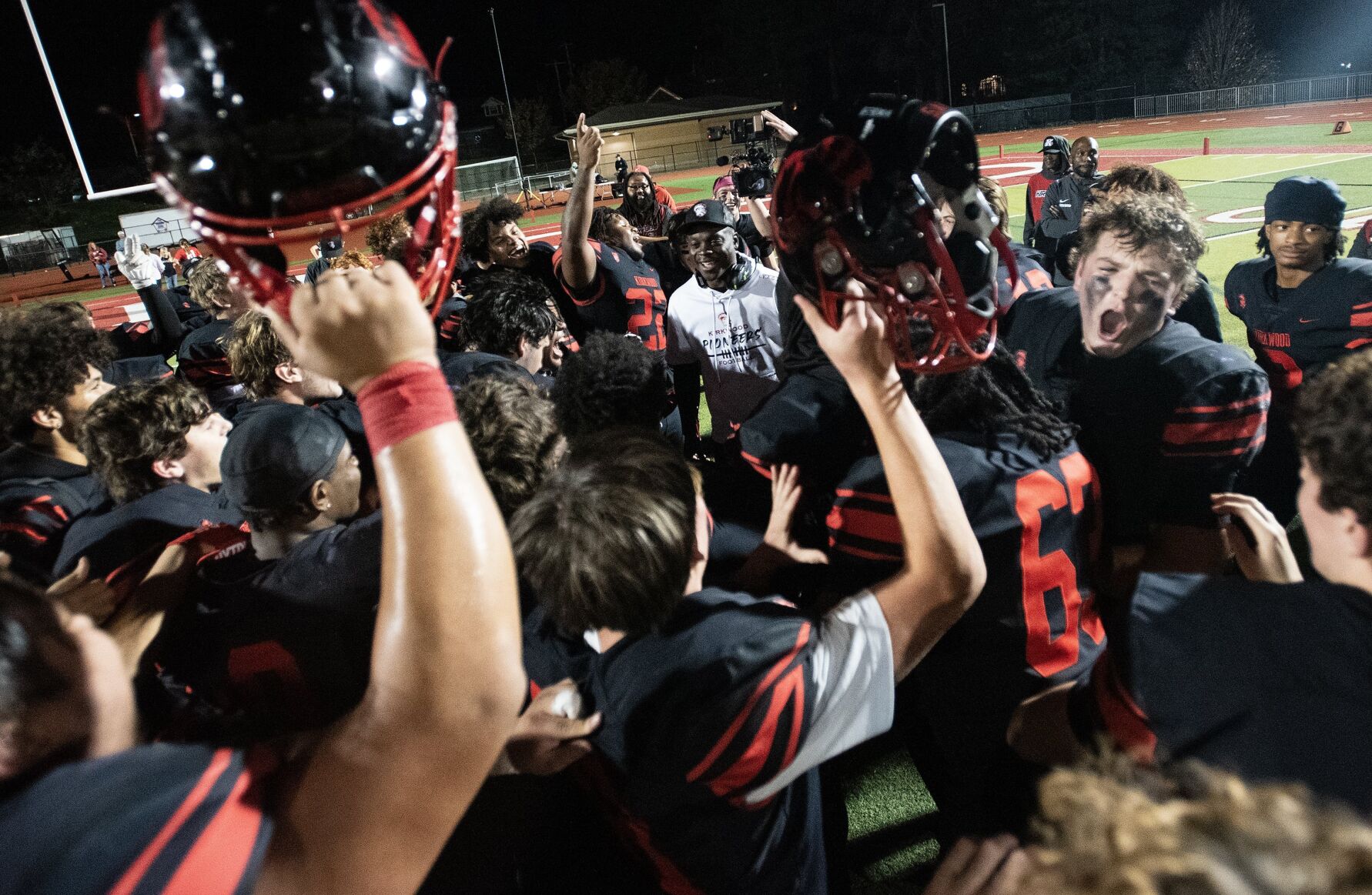 Kirkwood explodes after early miscue to knock off Eureka in Class 5 ...