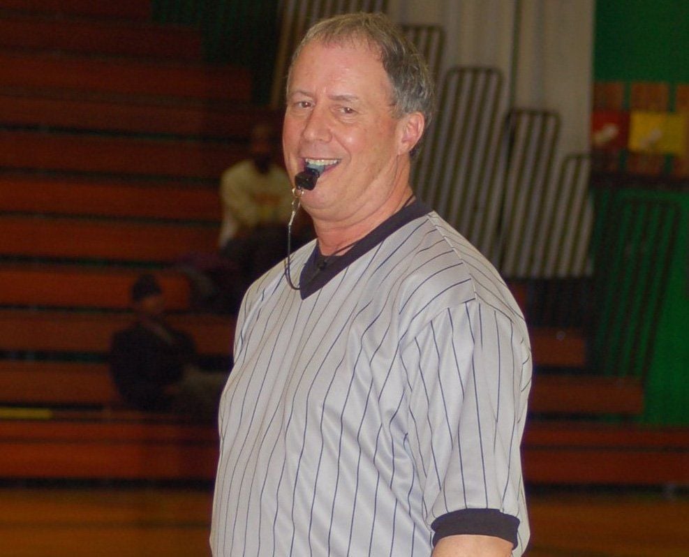 Veteran official Mike Winkelmann's death stuns area high school coaches