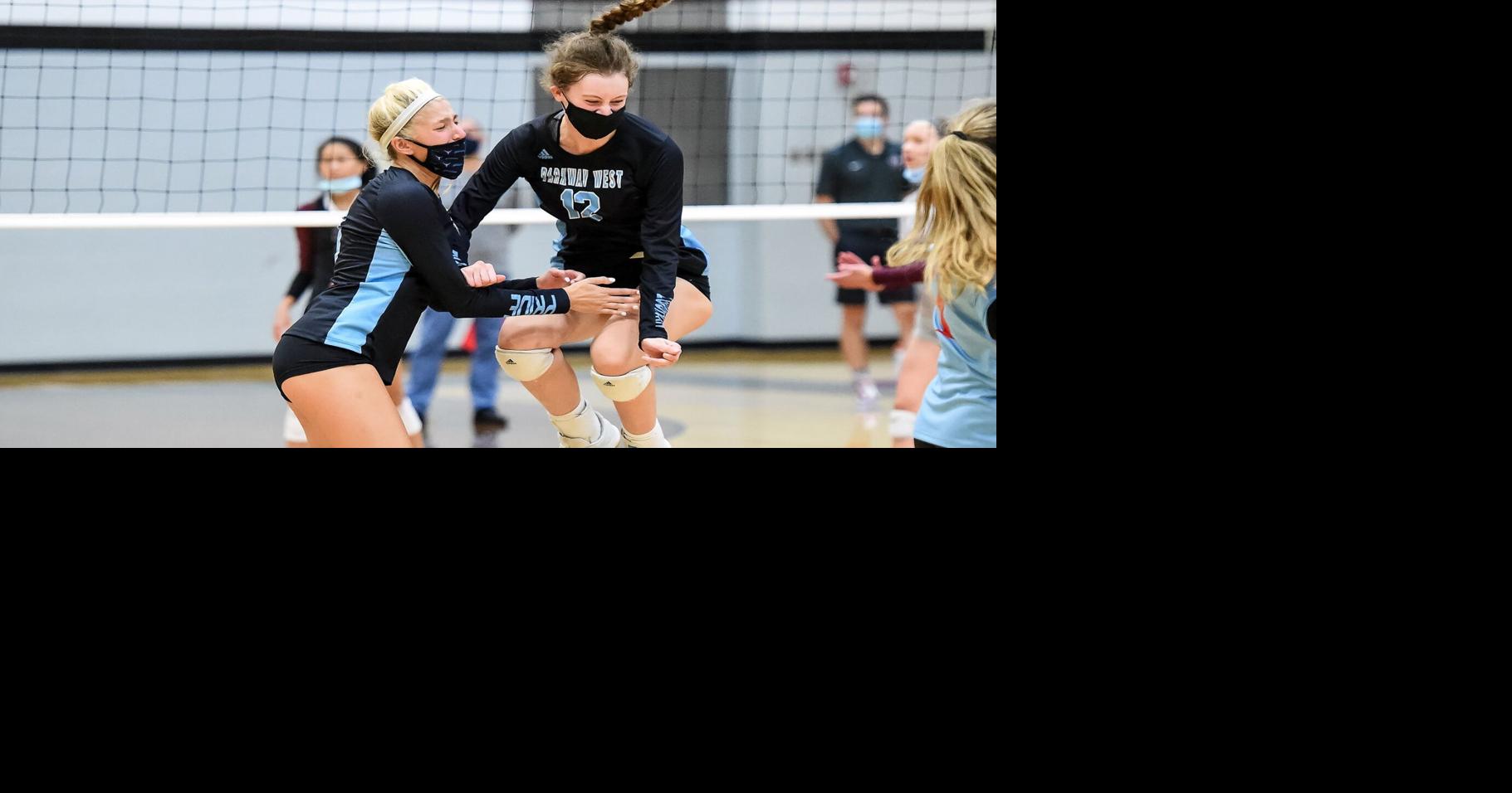 Parkway West def. Summit 25-16, 26-24, 25-20