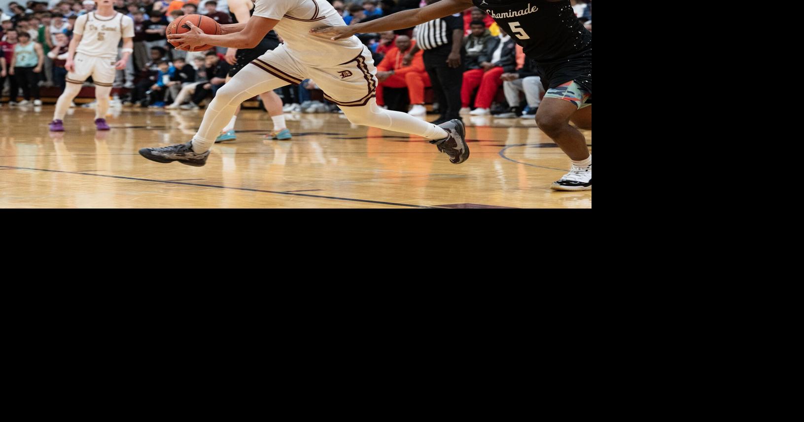 Jordan Boyd stays in the flow despite foul trouble and helps De Smet ...