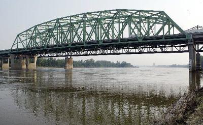 New bicycle and pedestrian path on the Discovery Bridge opens Saturday