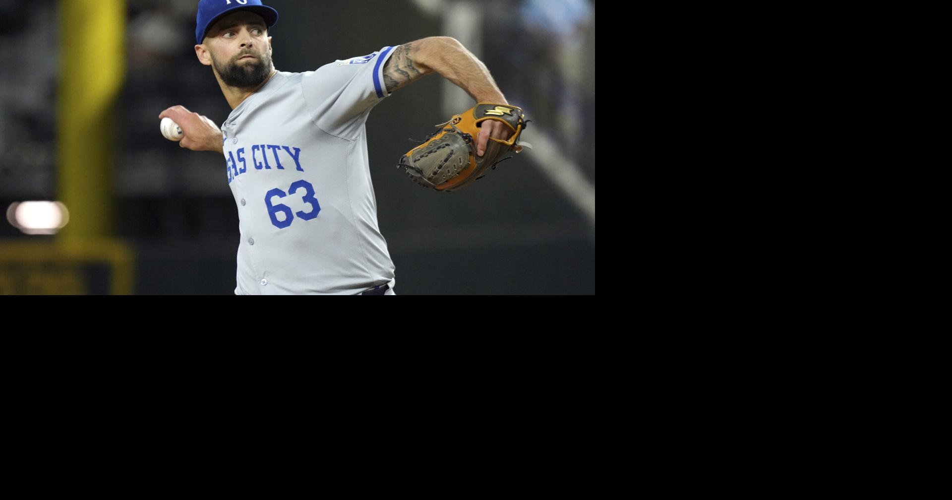 Cardinals add veteran reliever Anderson on minor league deal