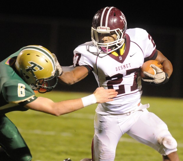 Fourth-quarter flurry lifts DeSmet to 30-13 victory against Lindbergh