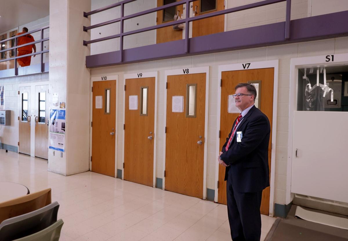 St. Louis County jail chief to retire next month