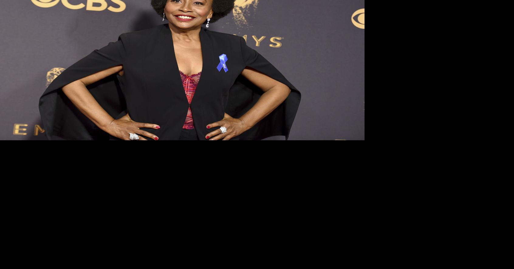 Hollywood star Jenifer Lewis casts support to Cori Bush in U.S. House race