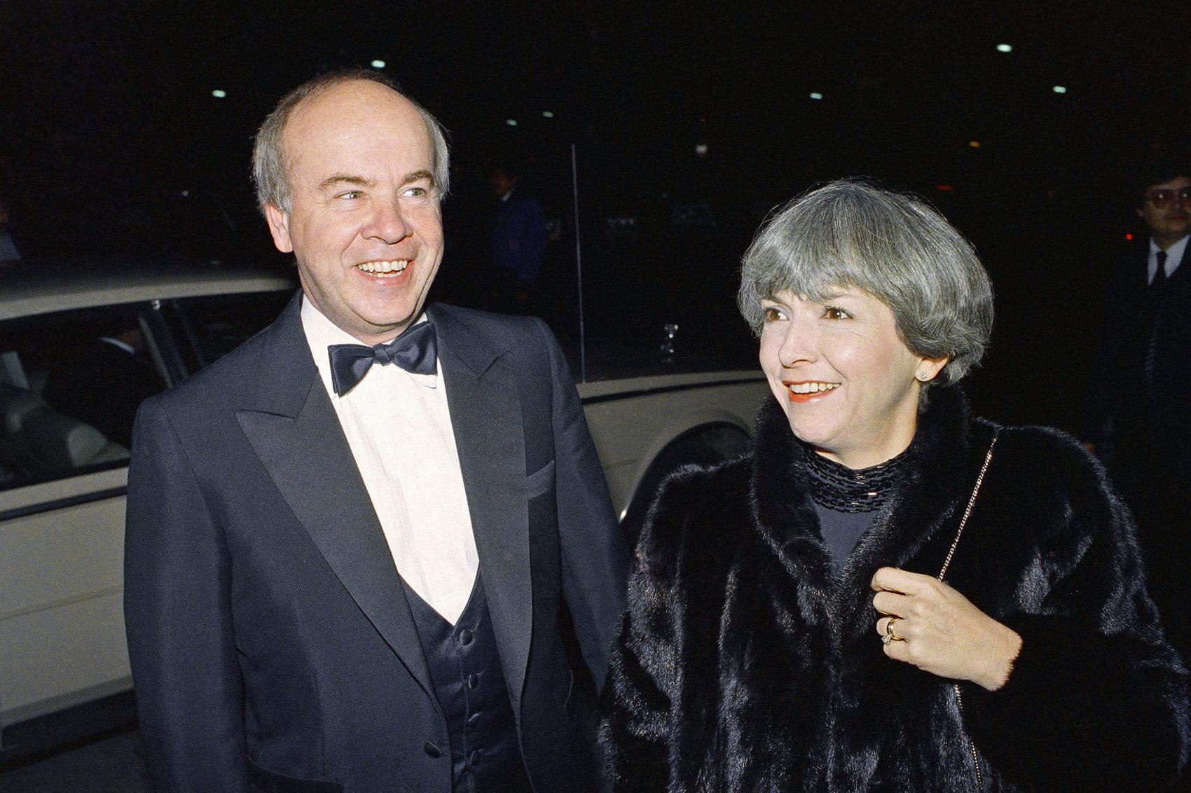 Tim Conway, Emmy-Award-winning comedian of 'The Carol Burnett Show ...