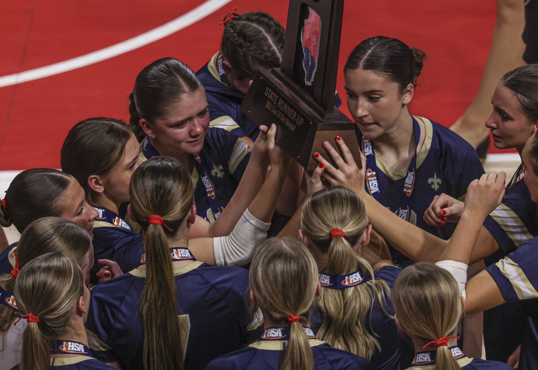 Columbia rallies in Class 2A final for first girls volleyball state ...