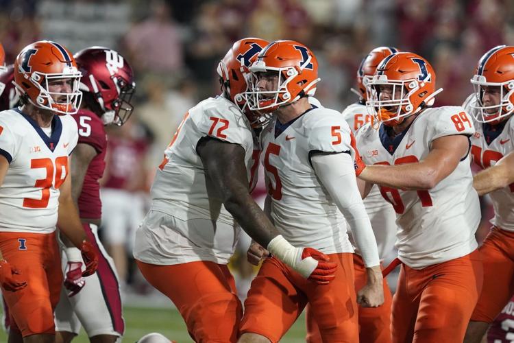 Caleb Griffin: 3 facts on the Illinois football kicker