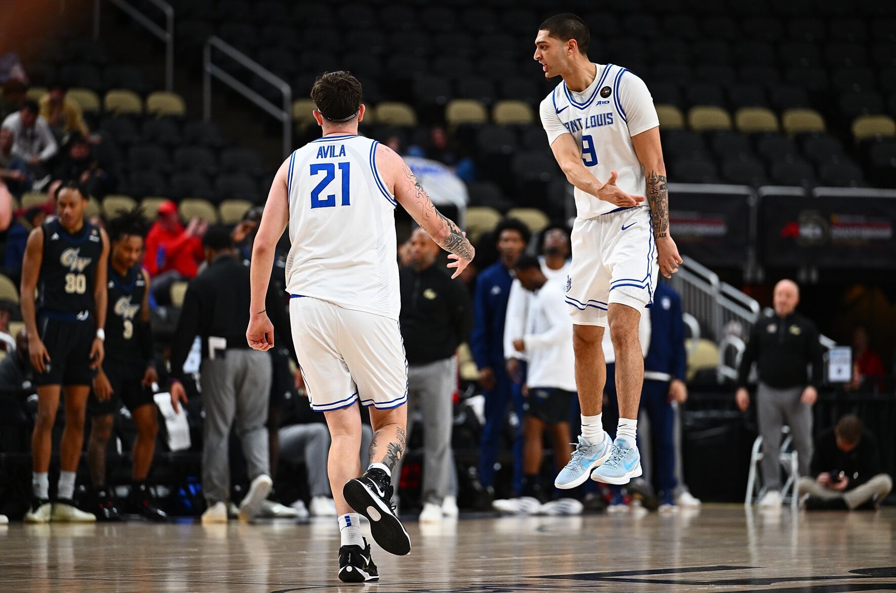 SLU rallies from 21 down to beat George Washington in A-10