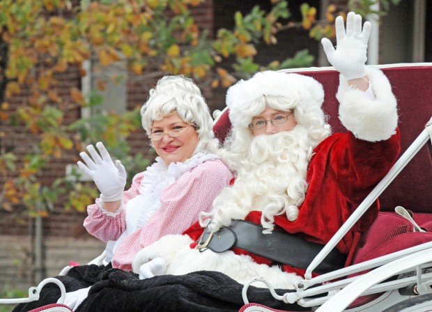 Santa's Holiday Avenue Parade is Saturday in Granite City