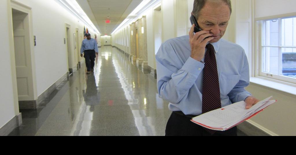 Rep. Tim Johnson talks it up with new constituents