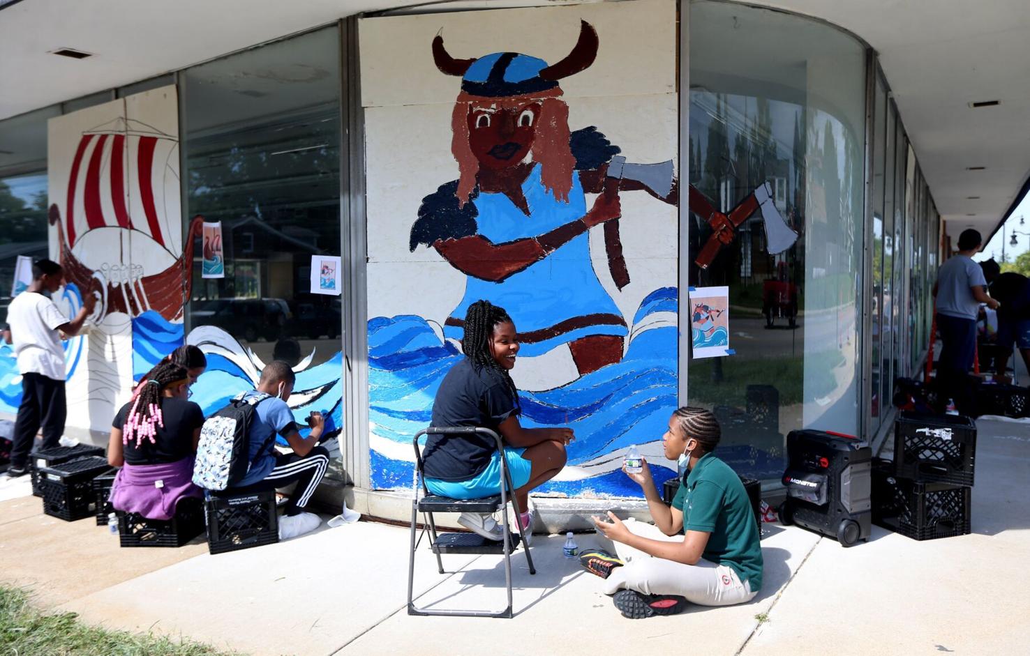 Normandy Schools Collaborative students paint mural to welcome upcoming ...