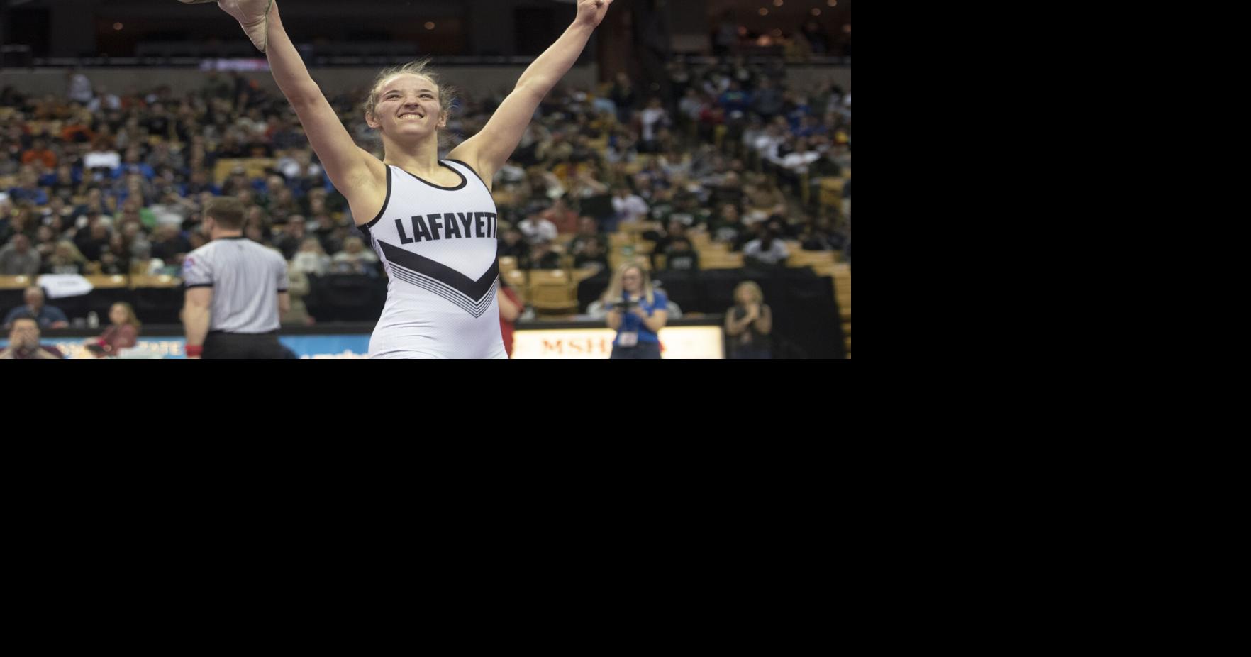 Lafayette's Cole caps off unbeaten career with fourth state title