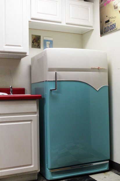 Vintage refrigerators at Clean Cut Creations | Multimedia | stltoday.com