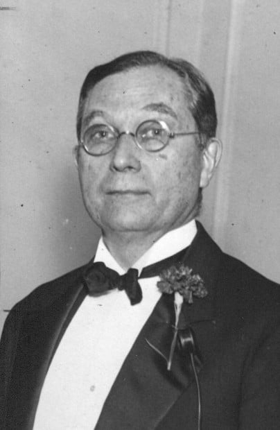 A look at the controversial vote that gave us the Arch