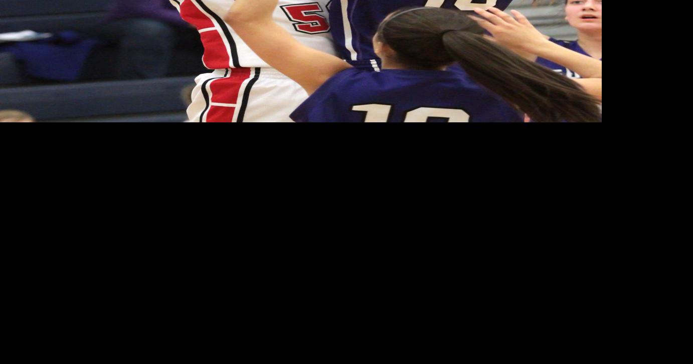 Hardin Calhoun's size, strength overpower Lebanon