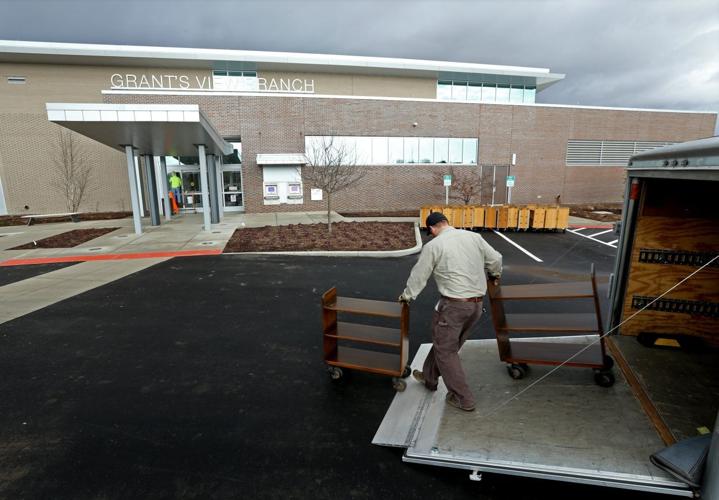Grant's View library has plenty to see both inside, and outside