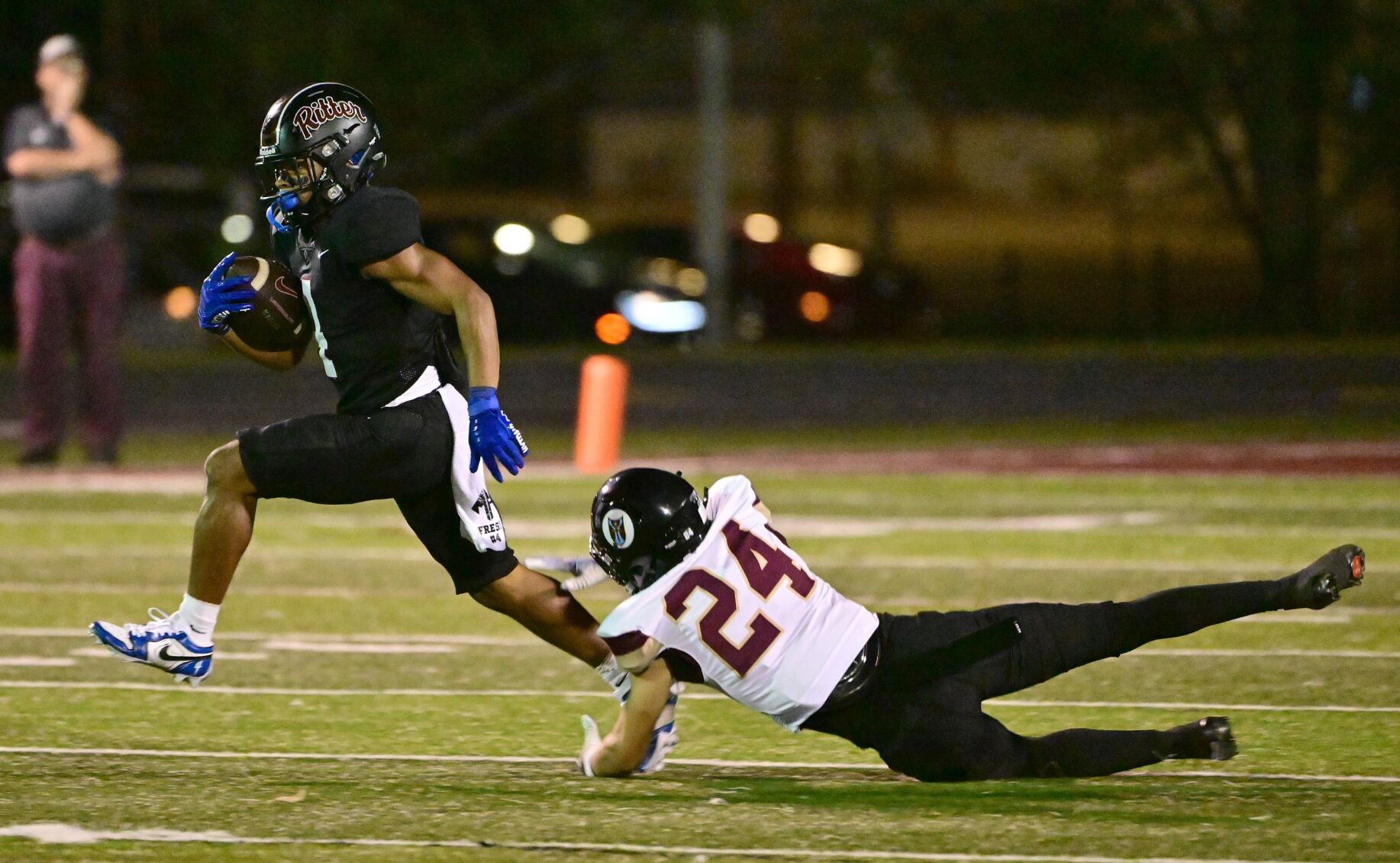 Manny Ellis, Rhylan Moore power Cardinal Ritter to explosive win over ...