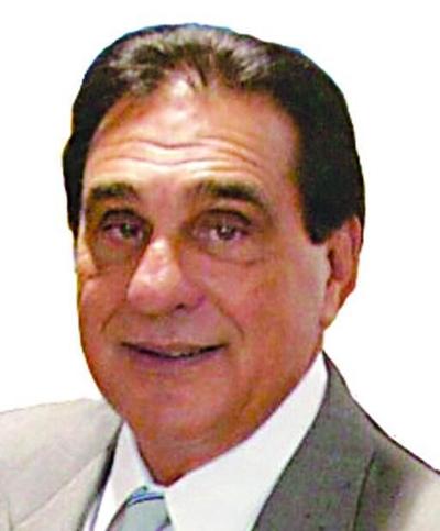Auto dealer Frank Bommarito dies at 88