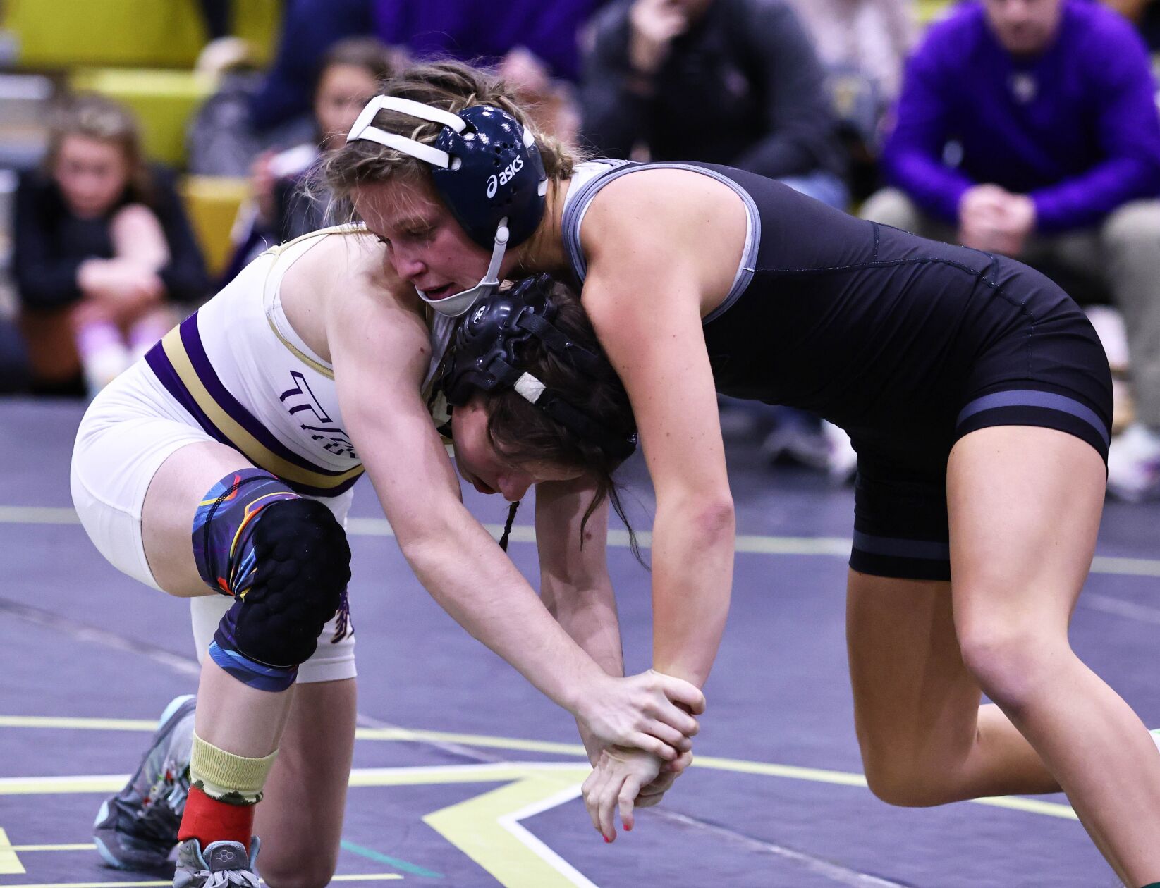 Francis Howell Central rolls to GAC girls wrestling team championship