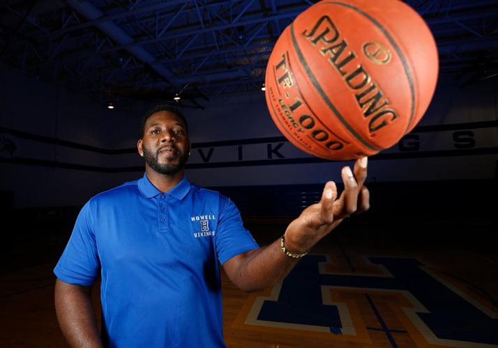 Francis Howell hires Agbo as its next boys basketball head coach