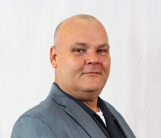 Media Views: KFNS putting Hadley back on the air