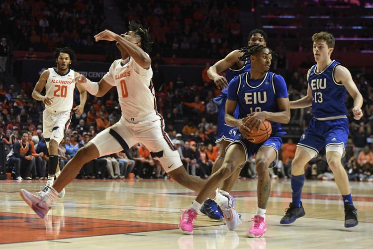 No. 23 Illinois vs. EIU men's basketball score, video highlights, live ...