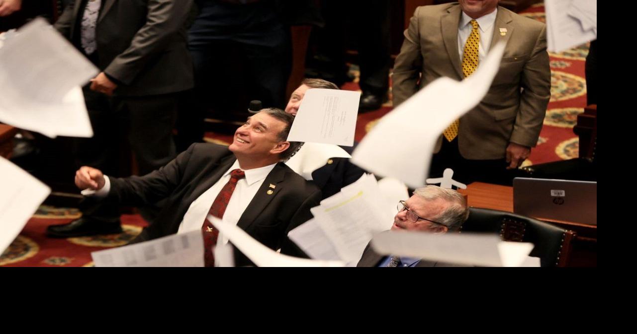 ‘perfect Ending To A Dysfunctional Year Missouri Legislature Wraps Up