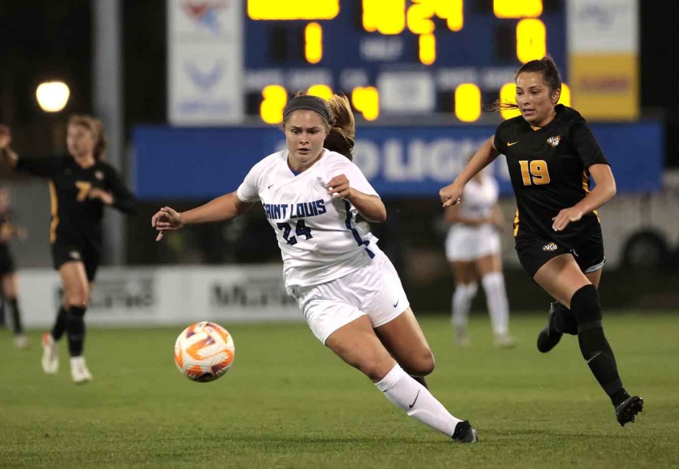 SLU women's soccer starts season ranked No. 12 in country