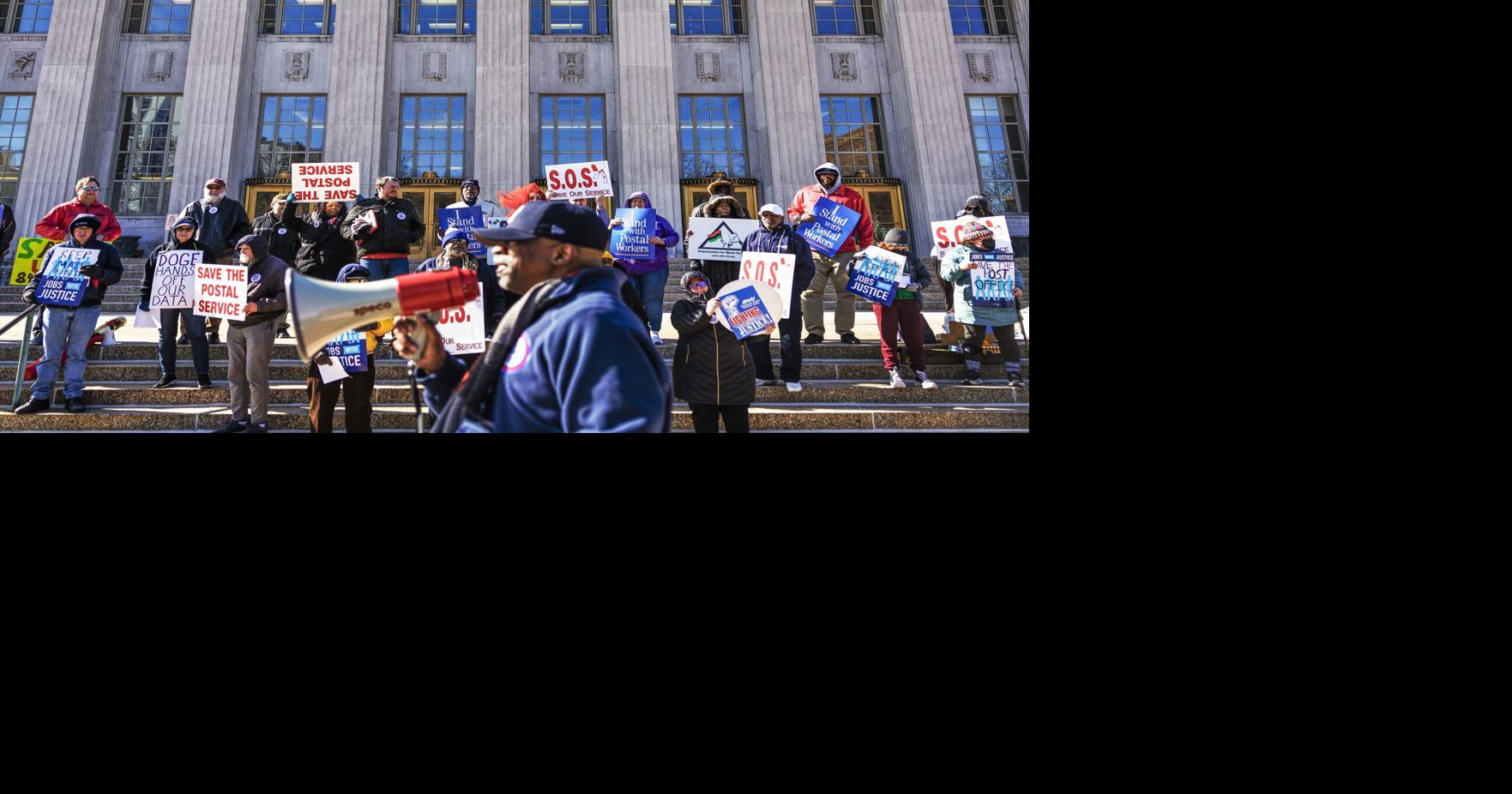Photos: United States Postal Service workers hold protest over fears of ...