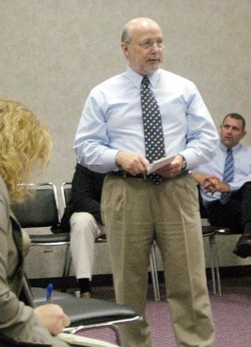 Knabel out as Collinsville city manager