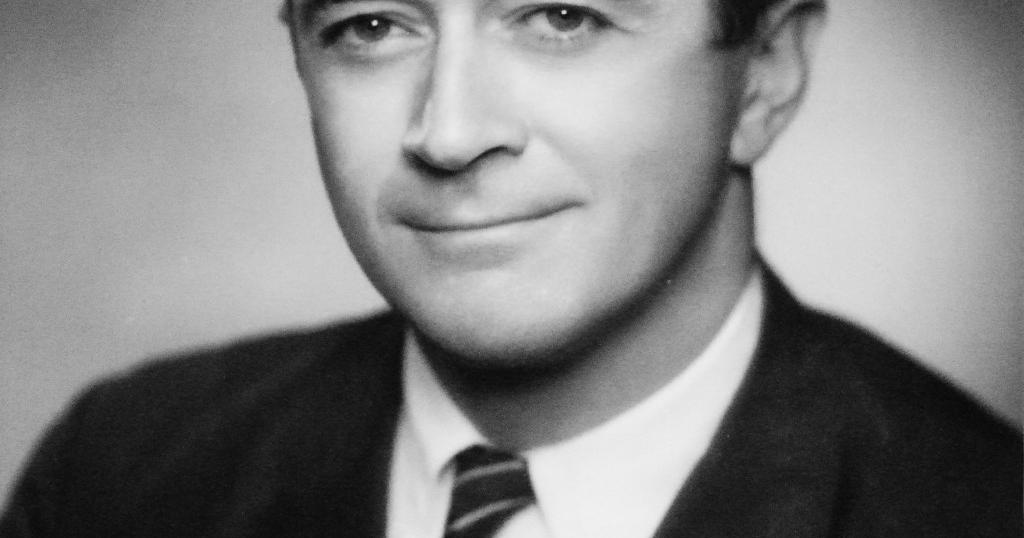 Dr. Walter F. Ballinger II dies; surgeon and kite enthusiast