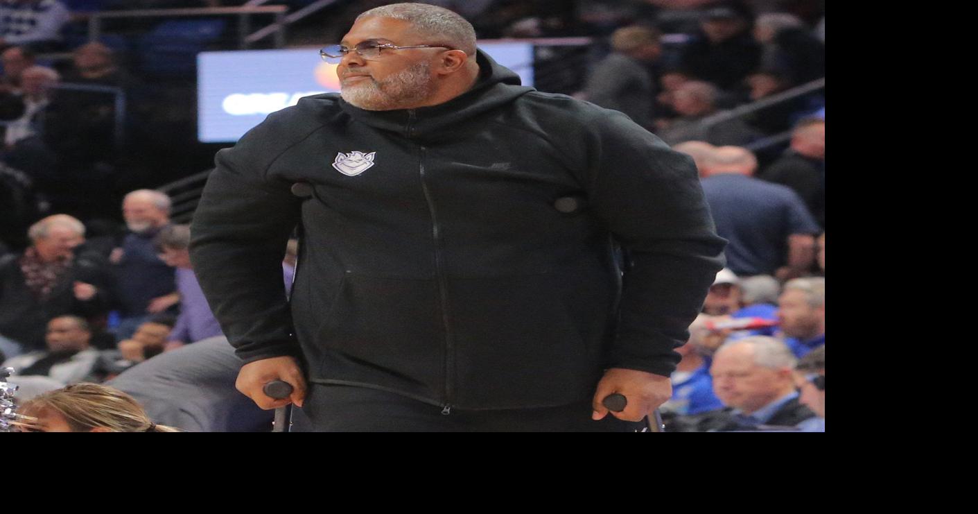 SLU's Corey Tate eager to return to court with healed leg, new title