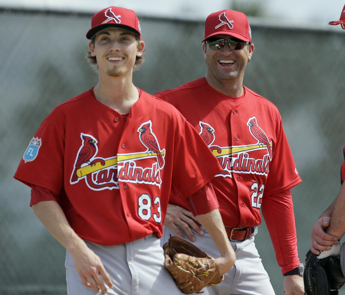Cardinals prospect Weaver dominates in 2016 debut