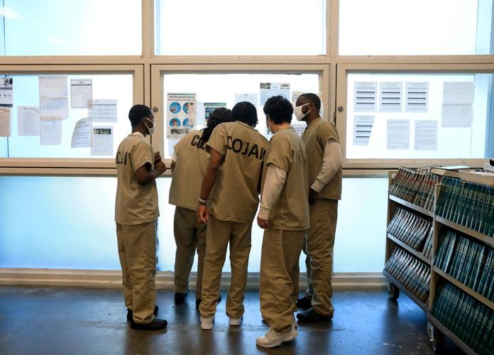 Top aide will succeed Burris at jail as St. Louis County begins search ...