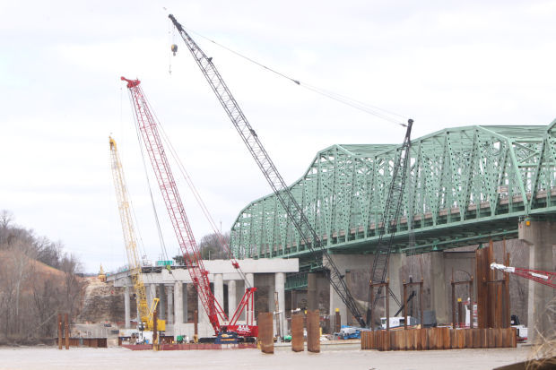 Westbound traffic to be moved off Boone Bridge this week