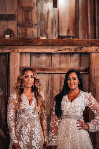 Kandy Isley, Kim Johnson dive into Christmas with new EP