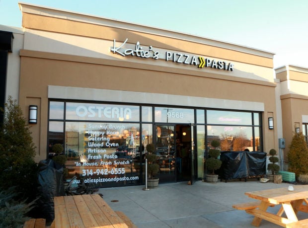 Katie's Pizza & Pasta kickstarts a dull Rock Hill shopping plaza